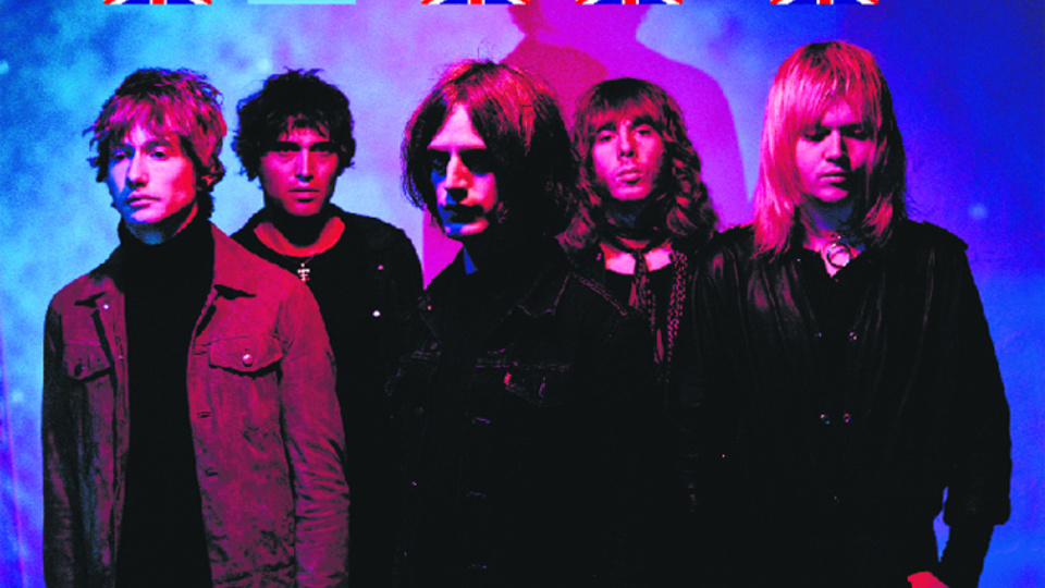 “Hay un montón de excelentes bandas chicas inglesas” | El argentino Max ...