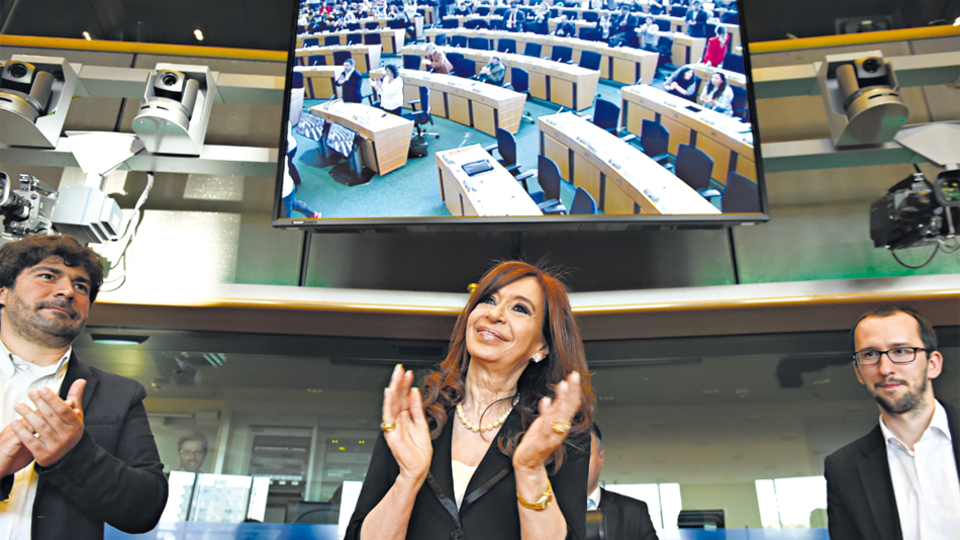 “Es la más formidable estafa electoral” | Cristina Kirchner criticó al ...