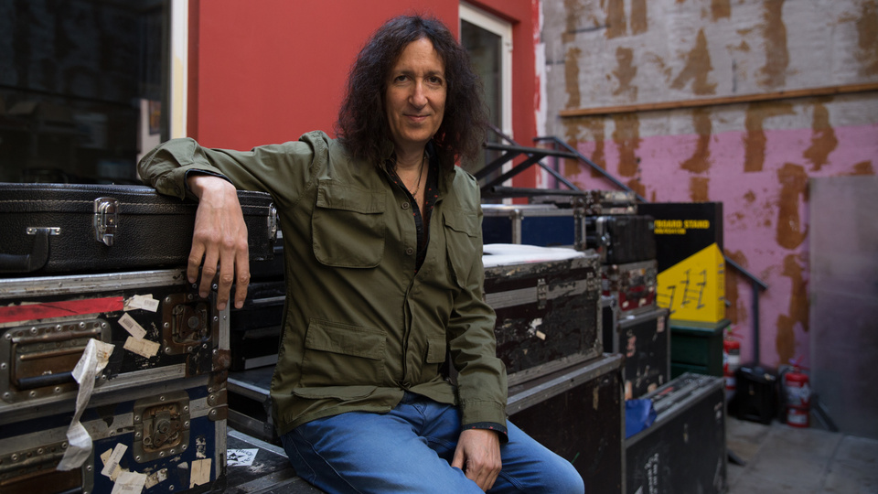 “La guitarra pasó de moda en Europa” | Otra vuelta de Gordon Raphael ...