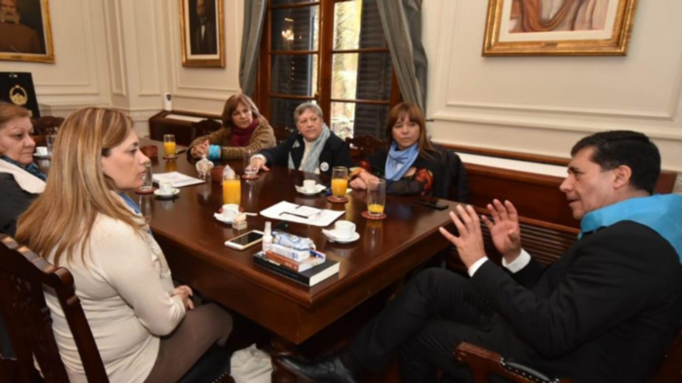 Una provincia teñida de celeste | Abortar y morir en La Rioja | Página|12