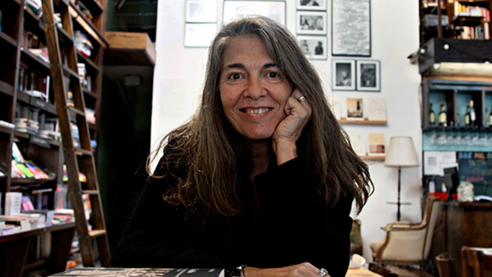 “Tenemos que revisar la épica de la narrativa” | Flavia Company y su ...