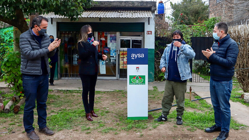 Nueva red de agua potable en Esteban Echeverría | Malena Galmarini, Gabriel Katopodis junto al ...