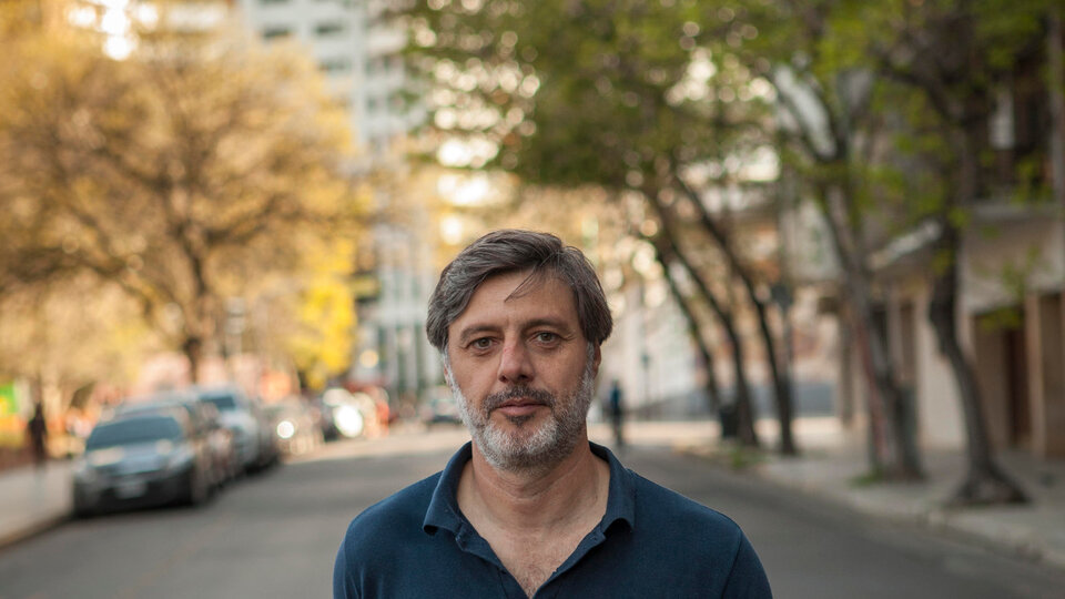 Andrés Barba: "Toda biografía es inevitablemente una ficción" | Publicó ...