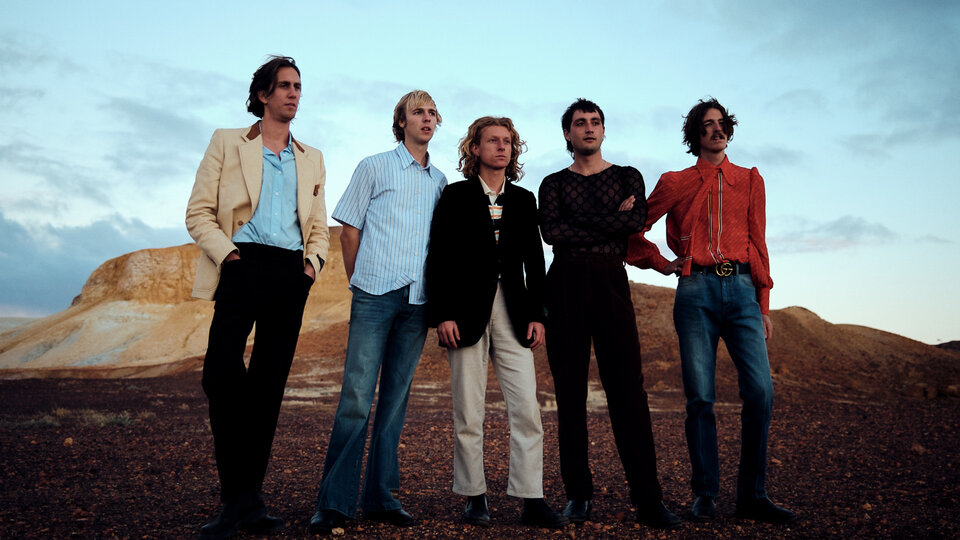 Parcels: "La noche es misteriosa y psicodélica" | El combo australiano ...