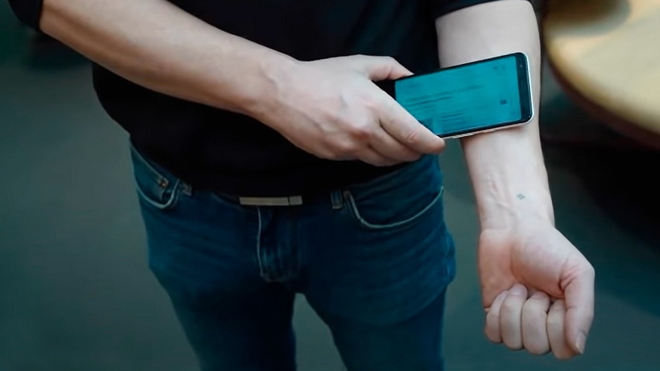 Covid: diseñan un microchip subcutáneo que muestra el pase sanitario ...