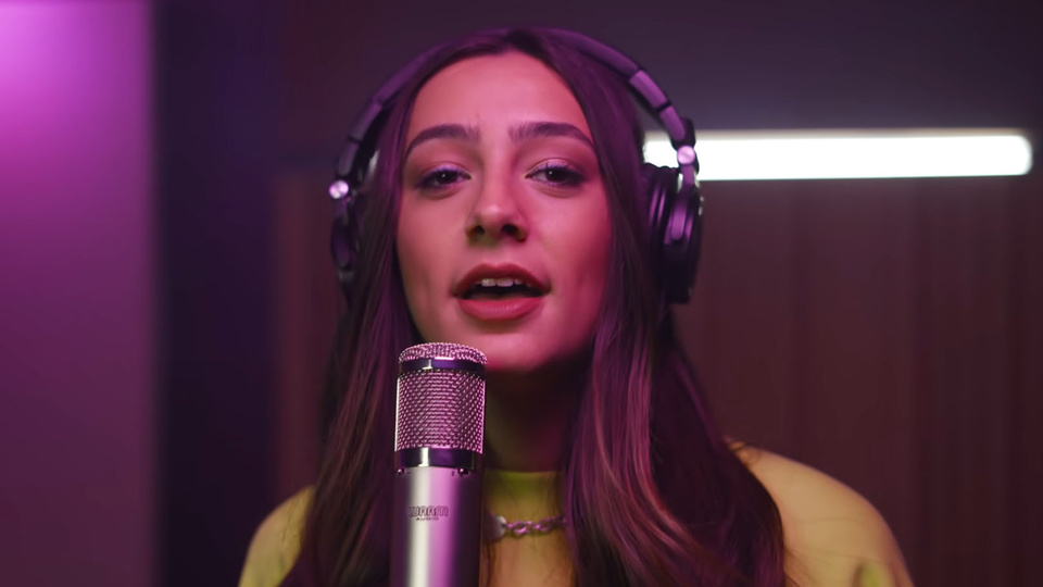 Nina presenta “Aunque te quiero” | Su primer single | Página12