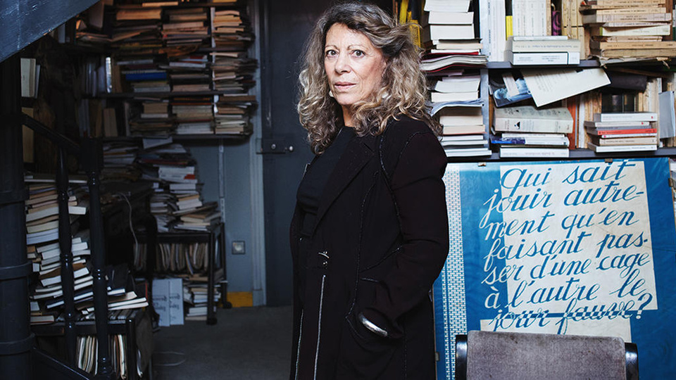 La filósofa Barbara Cassin retoma la mítica pregunta del lingüista John ...