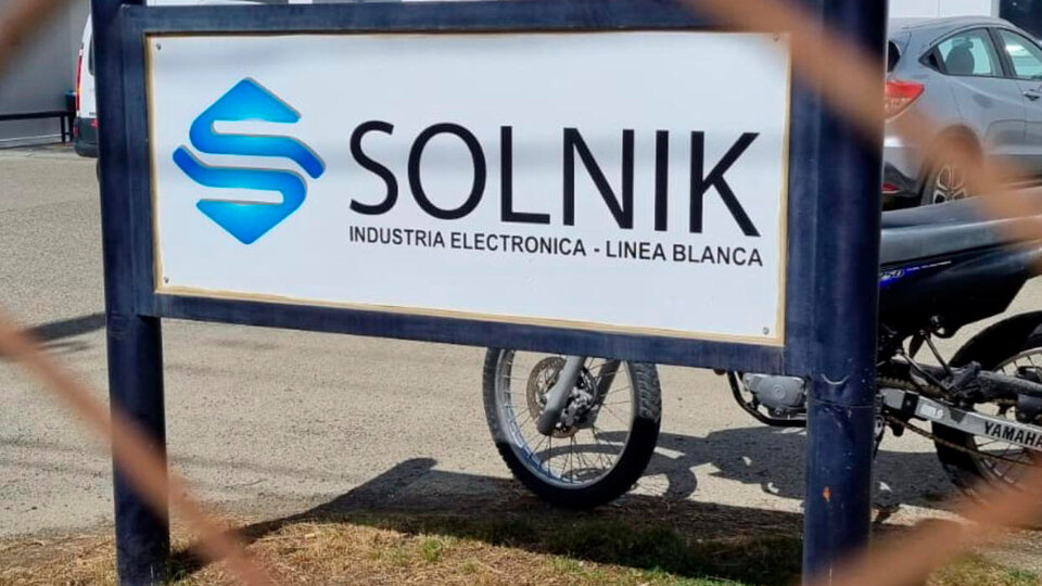 Inversión en teléfonos móviles | Solnik, productora de Nokia | Página|12