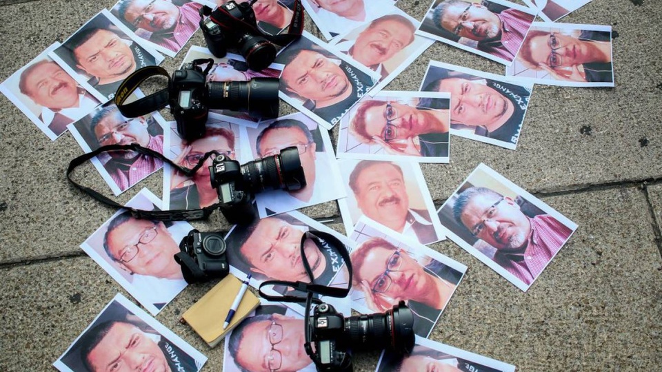 Amplía. México | AMLO lamenta el asesinato del periodista Fredid Román ... Amplía. México | AMLO lamenta el asesinato del periodista Fredid Román ...