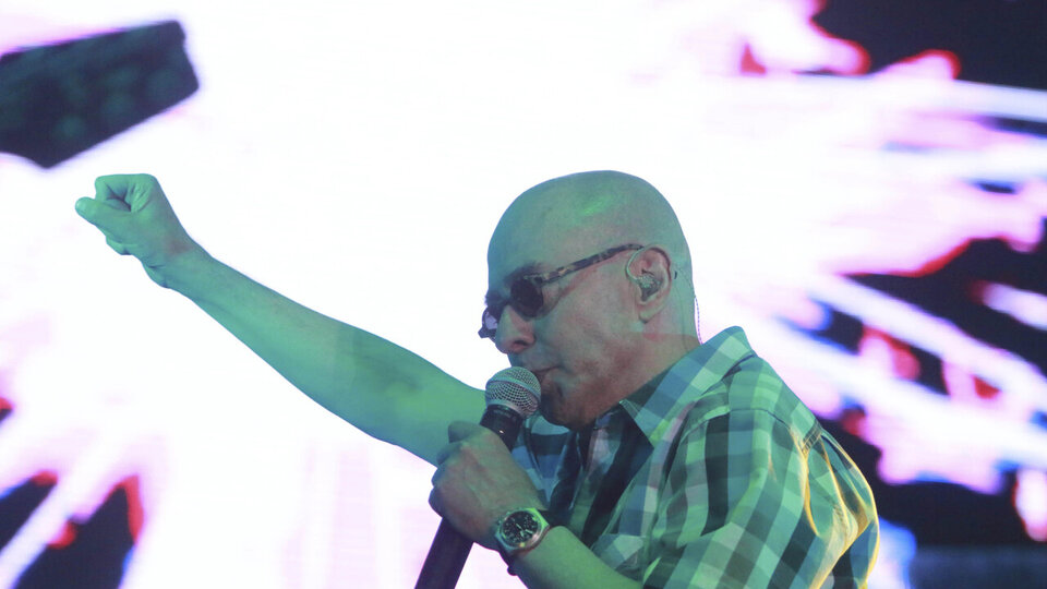 El Indio Solari presentó tres canciones nuevas | Cada tema tiene un ...