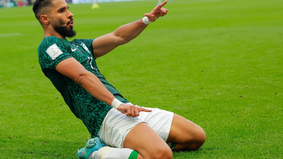 Cómo fueron los goles de Arabia Saudita en el debut de la selección en ... Cómo fueron los goles de Arabia Saudita en el debut de la selección en ...