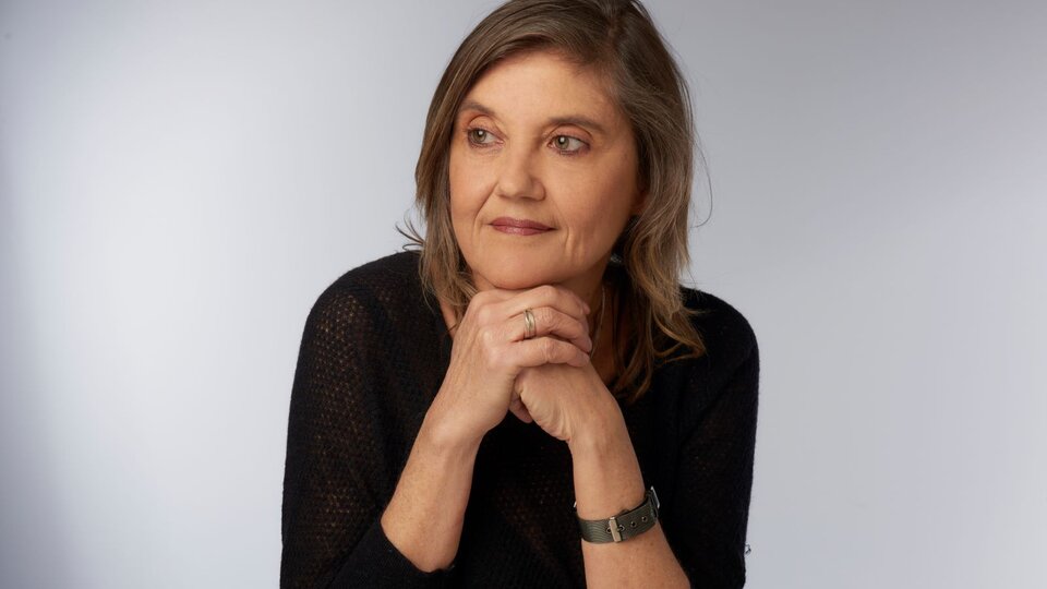 Cómo contar una historia en"24 fotos", la nueva novela de Andrea ...