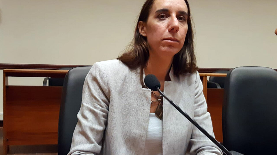 Aquellos dólares y pesos del caso Oldani | La Legislatura suspendió por ...