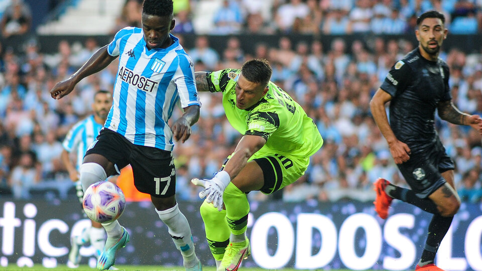 Racing: Carbonero será baja entre 6 y 8 meses | El delantero colombiano ...