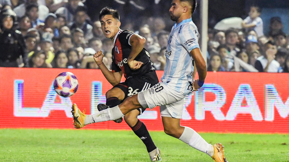 River Evitó La Derrota En El Final Ante Atlético Tucumán El Líder