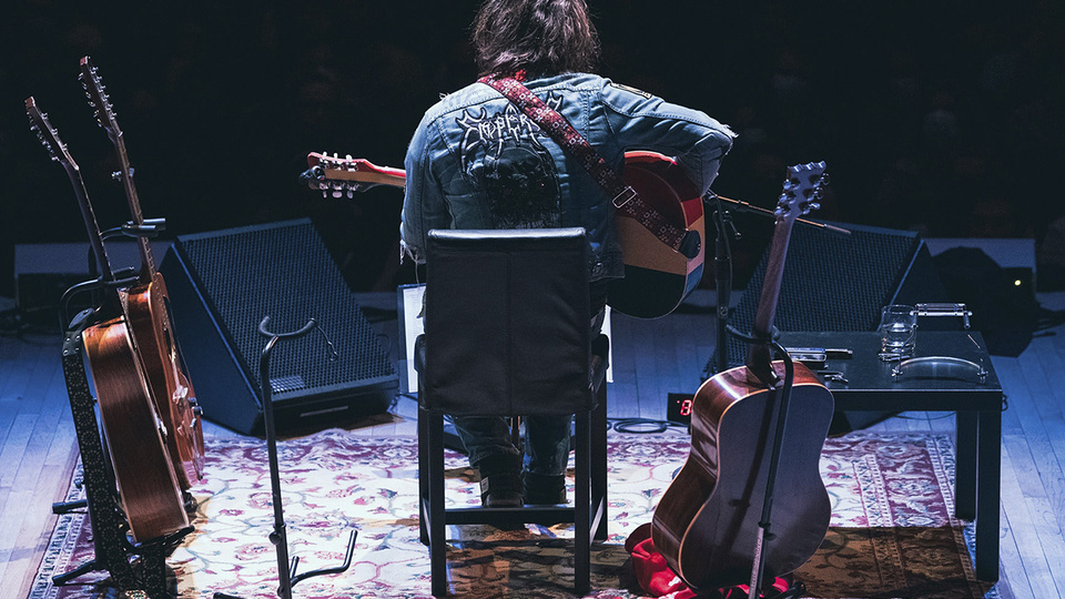 Ryan Adams regresa de la "cancelación" | Acaba de editar "Return to ...