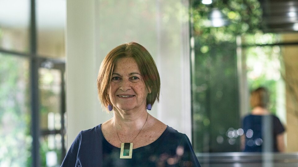 Juliana Fischbein: "Todo relato es una construcción" | Documental ...