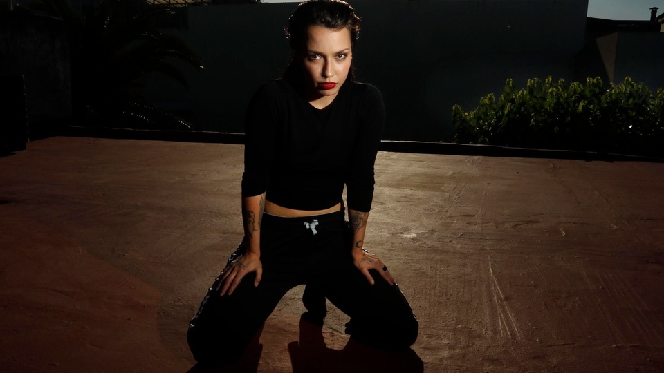 Femi: "Hay personas que se acercan para exprimirte" | Lanzó su disco ...