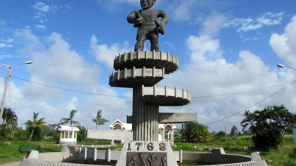 Monumento a Cuffy: héroe de la rebelión de esclavizados en Guyana ...