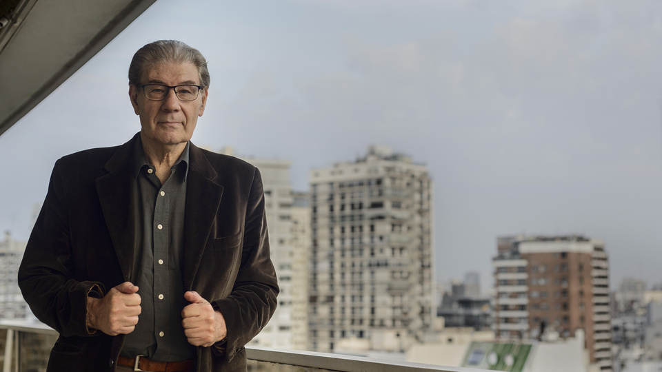 El editorial de Víctor Hugo Morales: fuego, fuga y los farsantes de ...