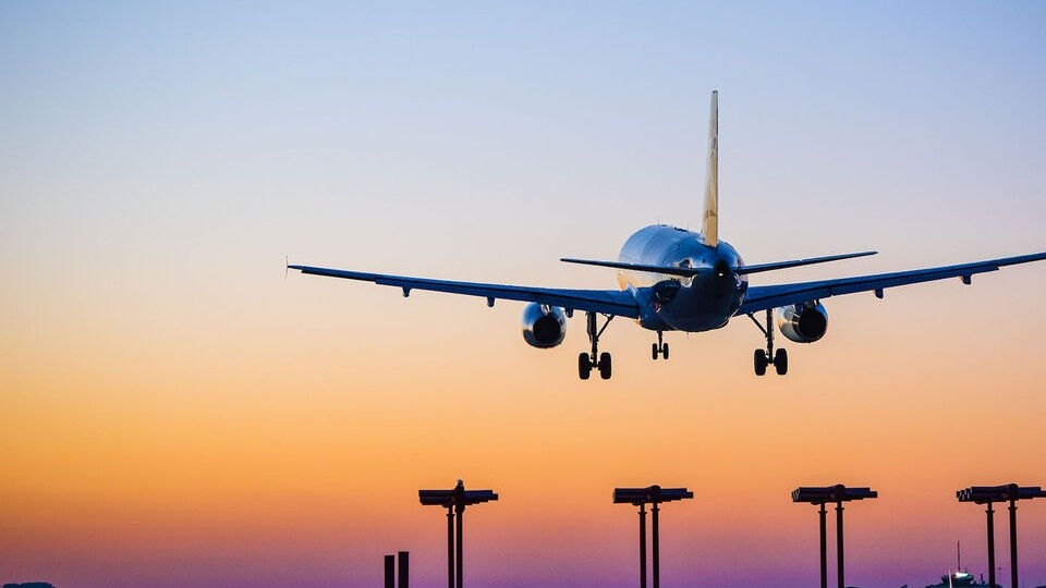 Paro de controladores aéreos: el Gobierno dictó la conciliación obligatoria | A días de las ...