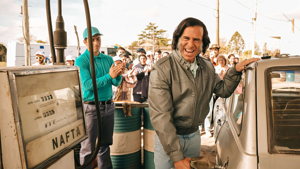 Menem lo hizo | La complejidad histórica plasmada en una serie | Página|12