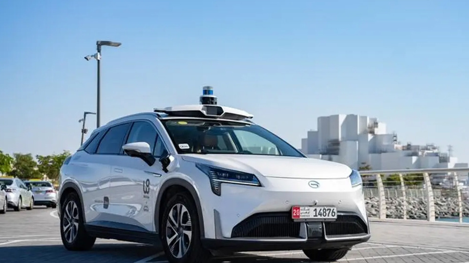 Uber pondrá a rodar 20.000 robotaxis | Comenzarán de a poco durante ...