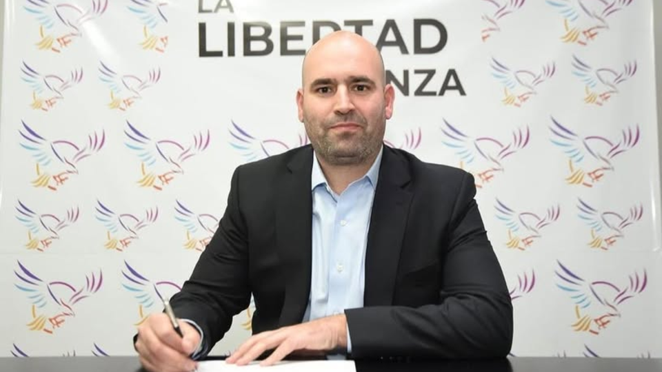 Niks stepmom during a brief rest had some conversation