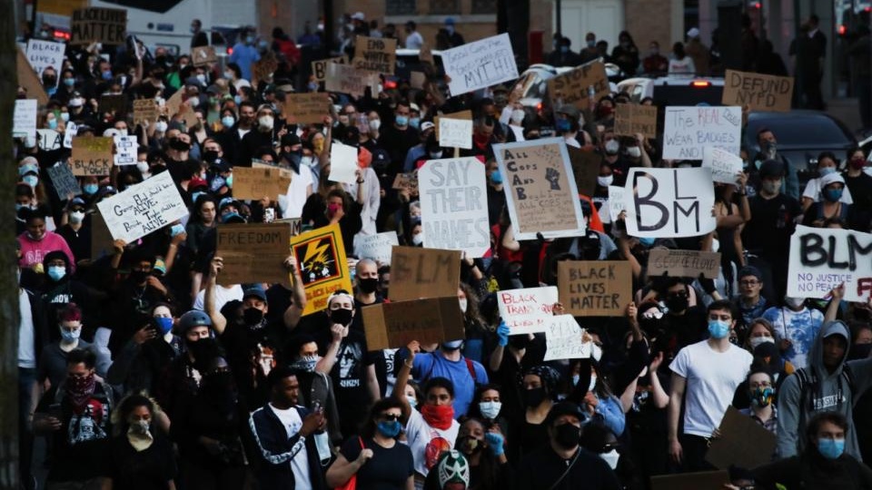 Protestas en Nueva York contra el racismo: "la gente no protesta por un ...