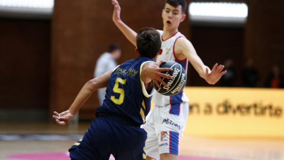 Otra actuación genial de la joyita argentina del Real Madrid de básquet ...
