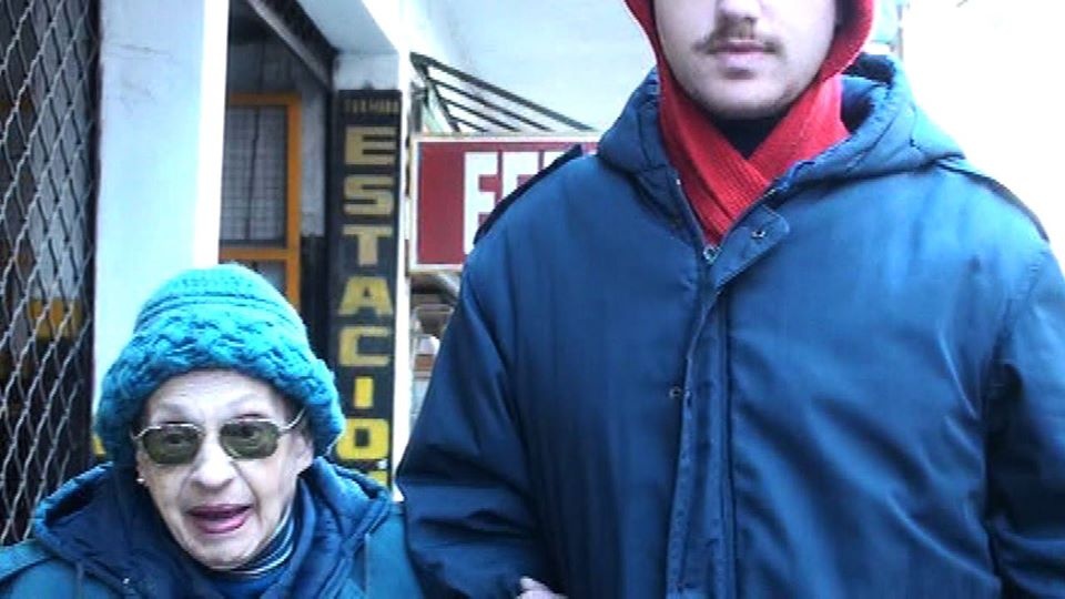 Permiso para envejecer | Flora no es un canto a la vida, de Iair Said ...