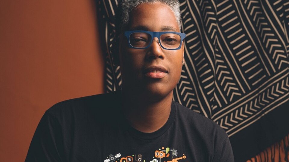 ¿Podemos soñar un mundo sin policía? | Entrevista a Sean Saifa Wall ...