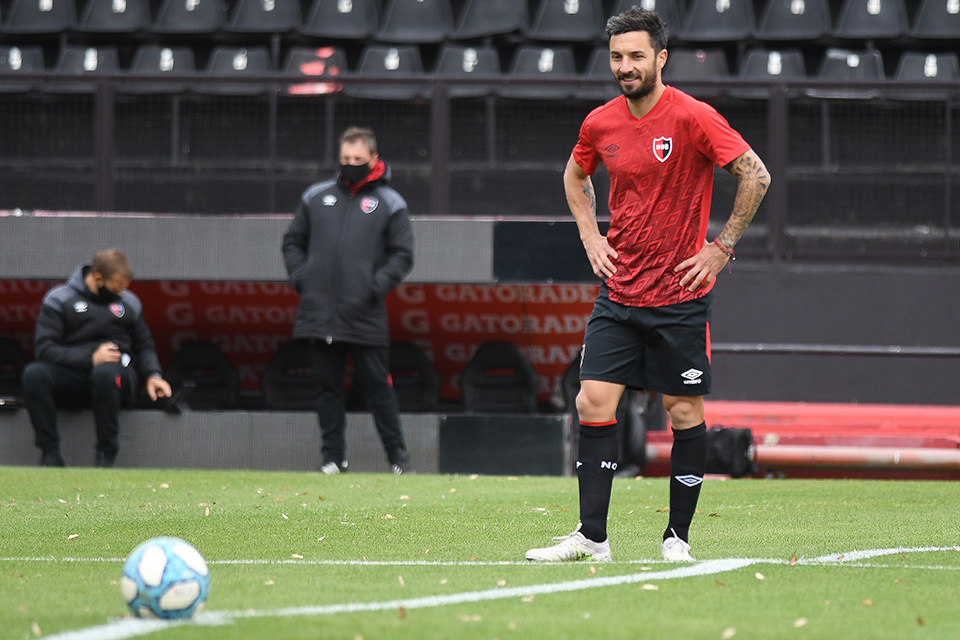 Scocco, el goleador siempre está | Ñuls, sin jugar bien, empató con ...