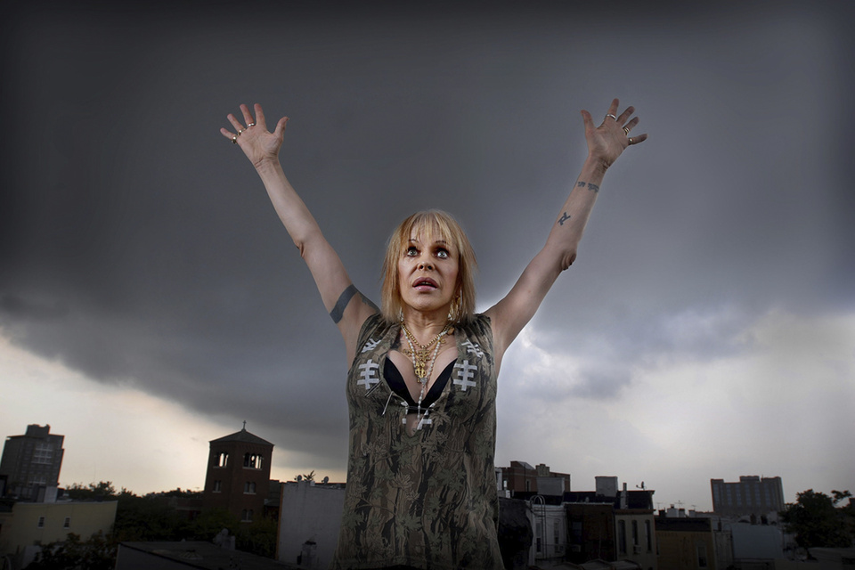 Genesis P Orridge El Secreto De La Contraculturashowbizbeta Noticias Del Mundo Del Espectáculo