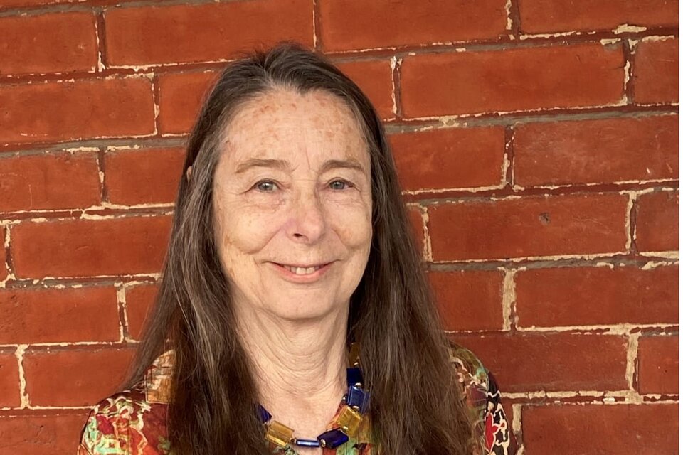 Entrevista a la escritora norteamericana Anna Beattie: "me interesa la ...