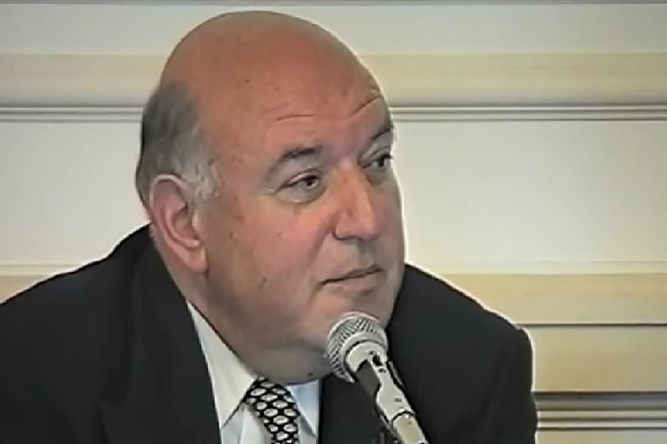 Complicidad civil con la dictadura: Una maniobra dilatoria y el reclamo ... Complicidad civil con la dictadura: Una maniobra dilatoria y el reclamo ...